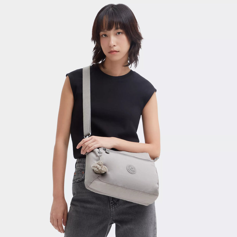 ELYSIA | Medium Shoulder Bag | Kipling